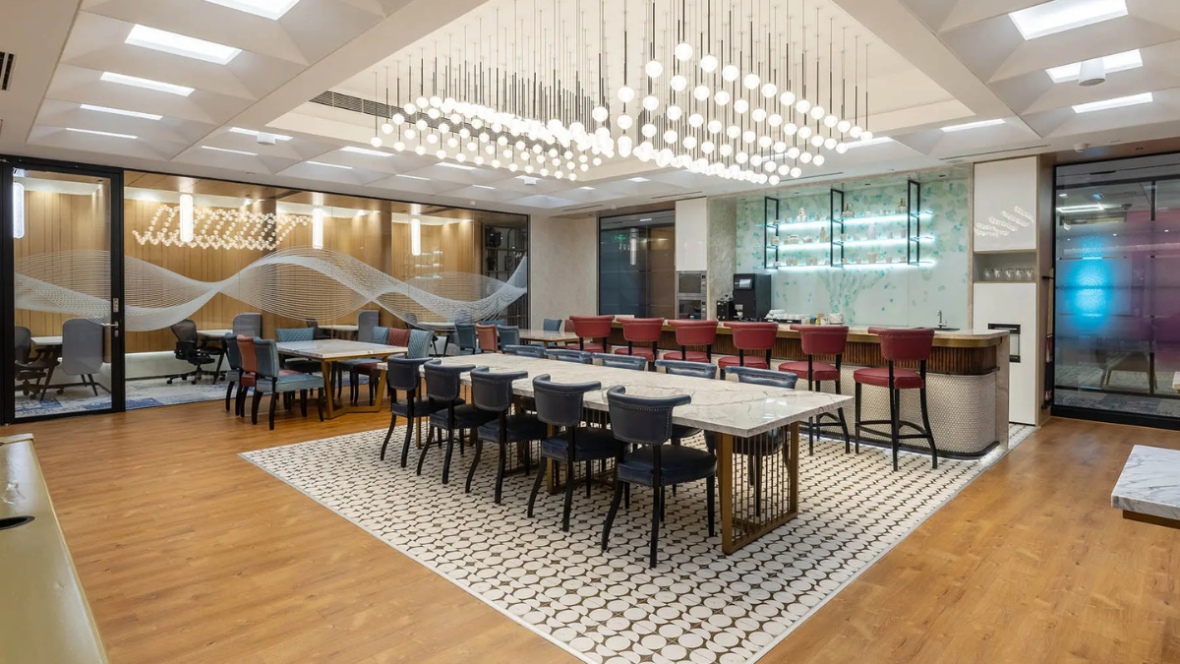 Hot Desking Tips: What to Do and Avoid in Shared Offices